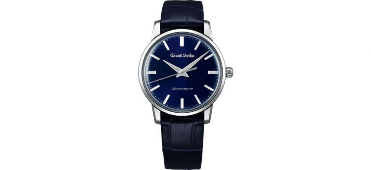 23 Best Minimalist Watches Without Numbers: A Focus on Design Over Function