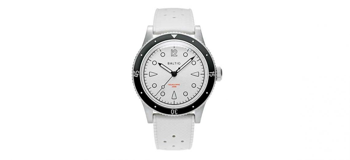 16 Best White Dial Dive Watches (Absolutely Mesmerizing!)