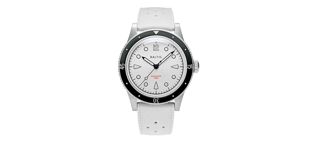 16 Best White Dial Dive Watches (Absolutely Mesmerizing!)