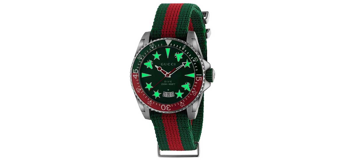 10 BEST Gucci Dive Watches (Water-Resistant Beauties!)