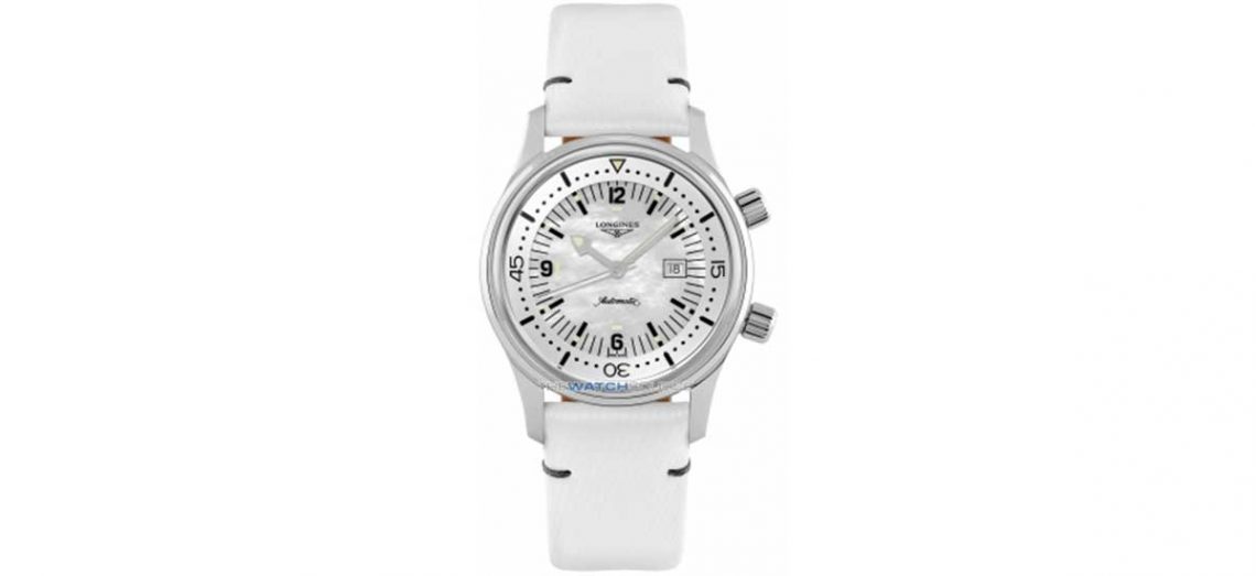 16 Best White Dial Dive Watches (Absolutely Mesmerizing!)