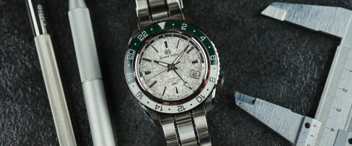 Grand Seiko SGBJ277 Review: Behold the“Snow Valley” - Exquisite Timepieces
